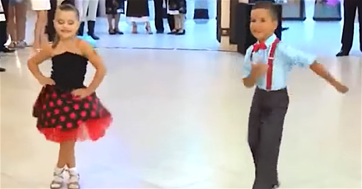 2 Tiny Kids Step Out For A Jive Routine, And Their Moves Are Perfect