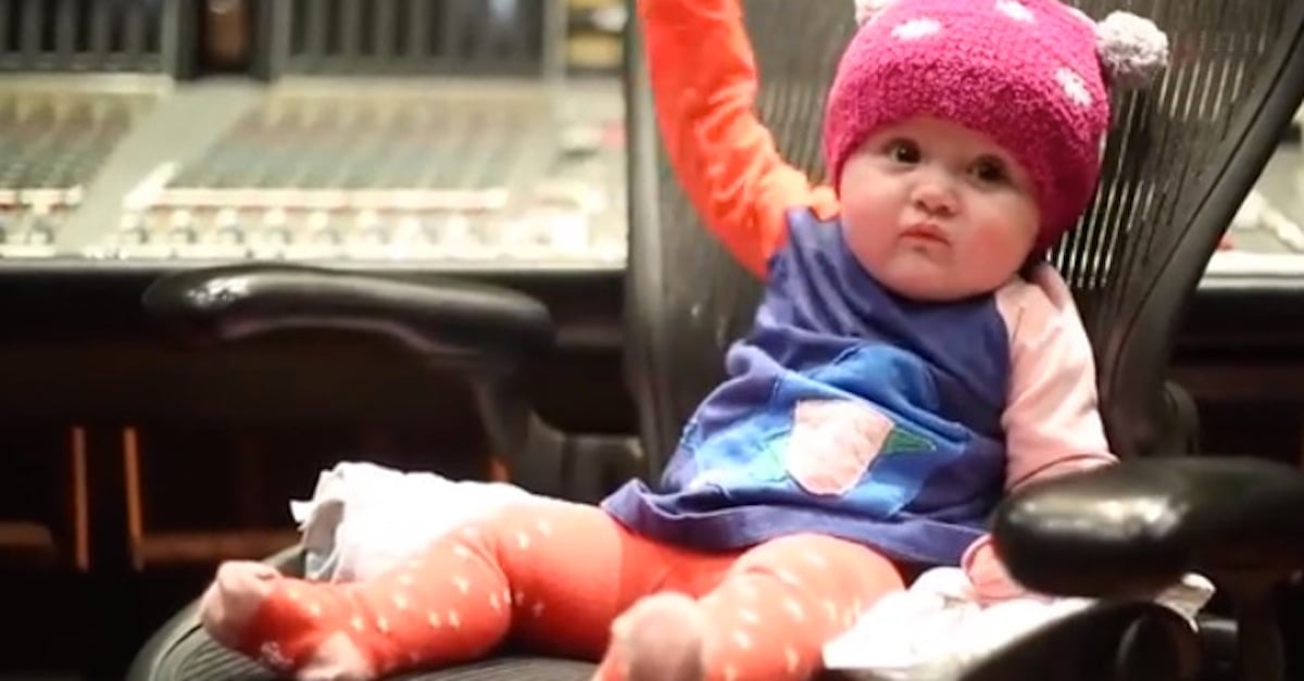 Baby's Favorite Song Comes On. Her Reaction Leaves Mom In Stitches!