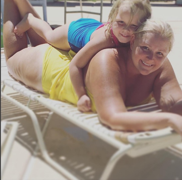 People Prefer Her When She's Thin, But Mom Says Going Up 8 Sizes Is The Best She's Felt