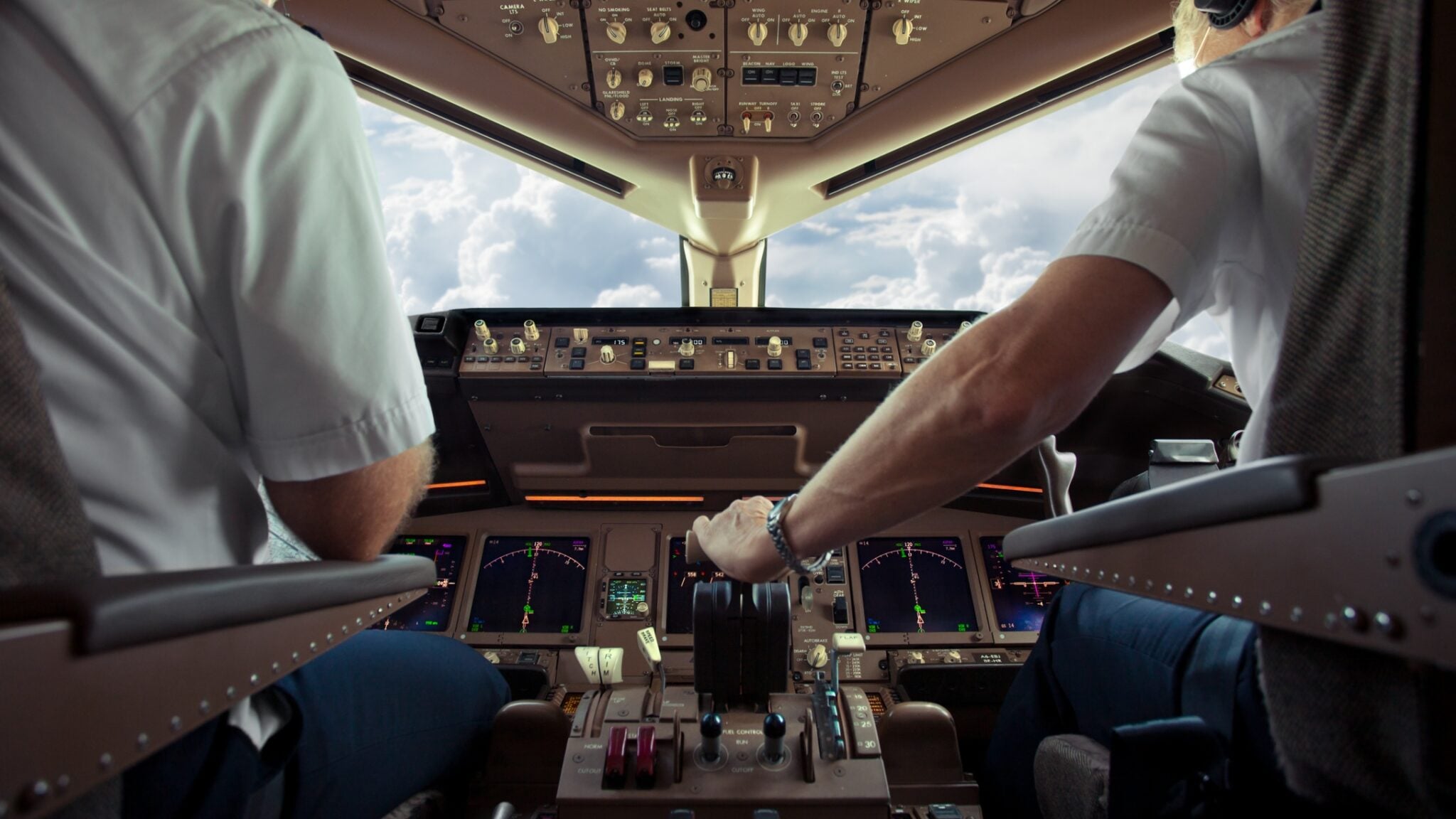 A British Pilot Was Sucked Out Of A Window On A Flight And Lived To ...