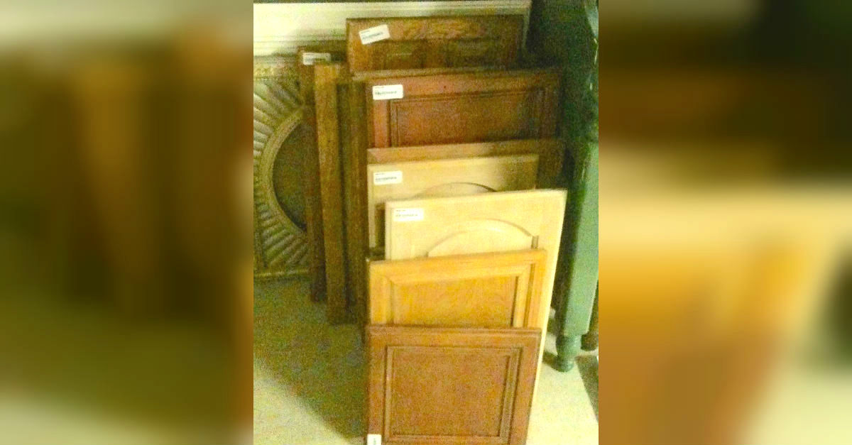 He Transforms Old Doors Into A BEAUTIFUL Addition To His Front Hall!