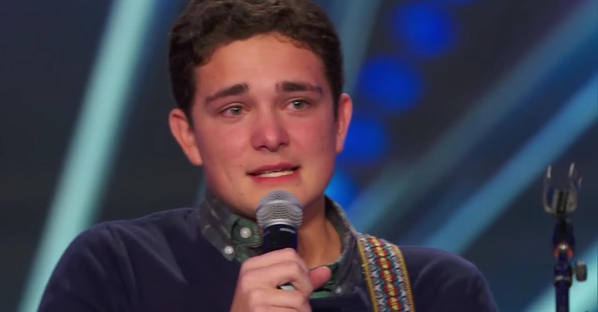 He Turns Bright Red After Singing For The Judges... But Look Who's On ...