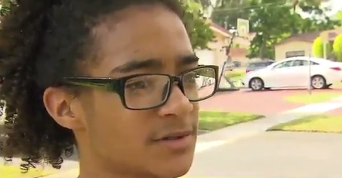 Student Gets Stranded At A Bus Stop For 3 Hours In The Heat, Never ...