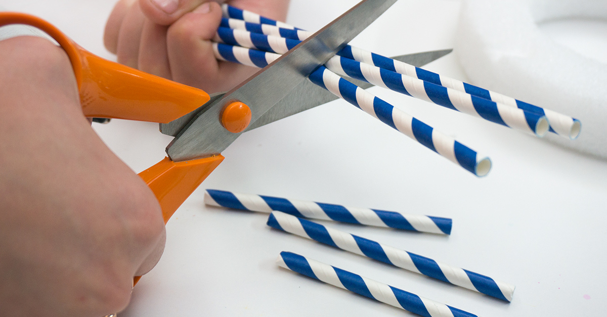 She Cuts A Handful Of Straws In Half. But Wait Til You See Her Next ...