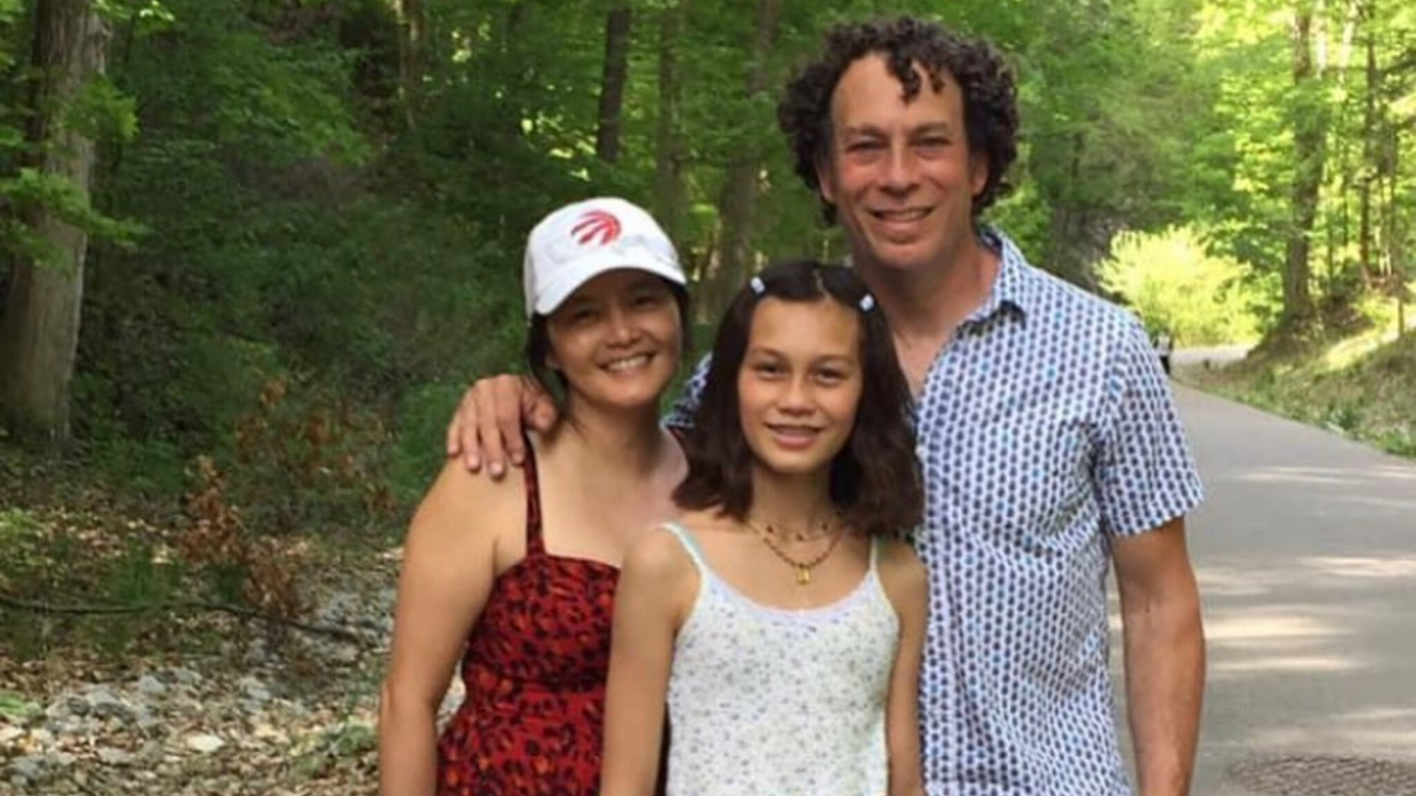 Transgender Young Woman's Dad Creates Worry-Free Swimwear For Nonbinary ...