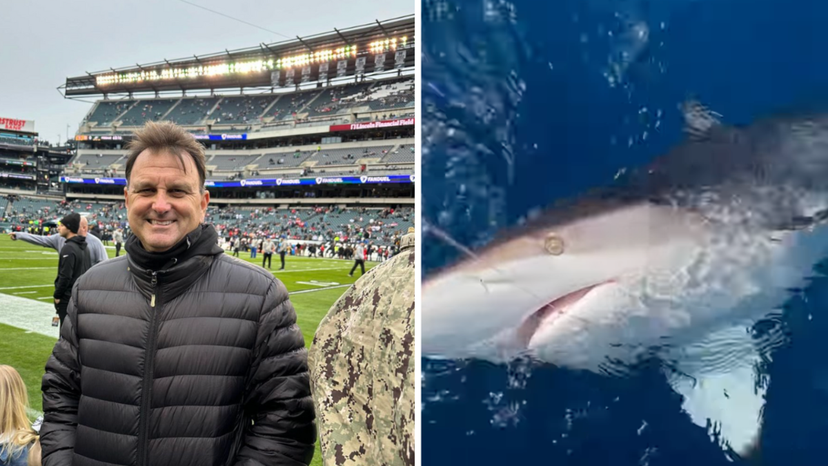 Drew Rosenhaus Wrestles Shark in Ocean, Shares On Twitter