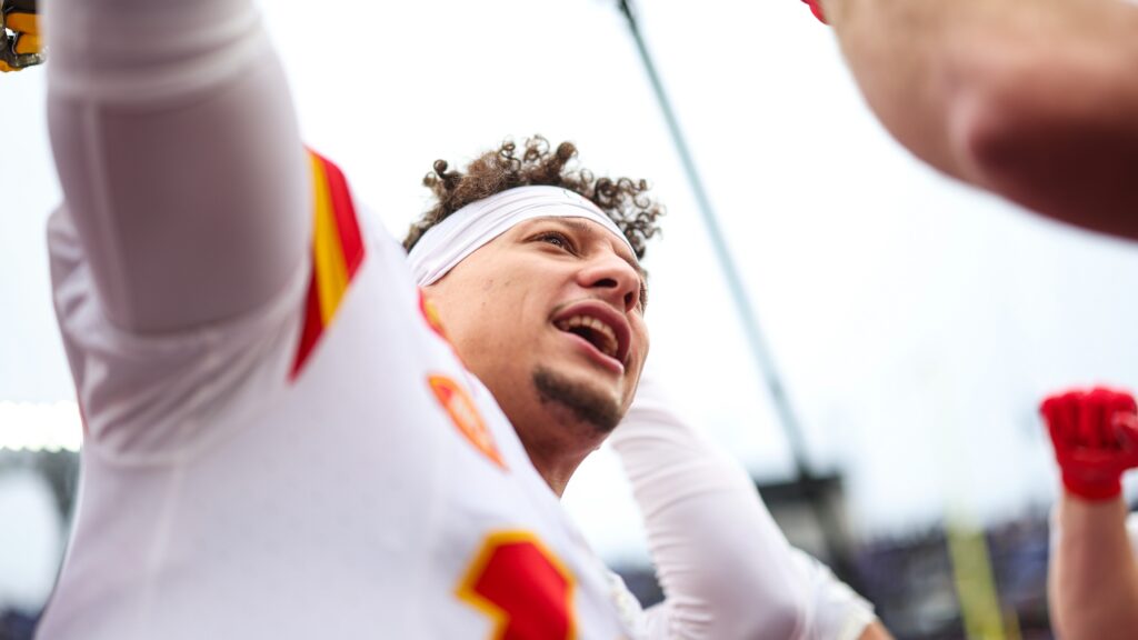 Patrick Mahomes Shows Off His Dad Bod In Shirtless Photo