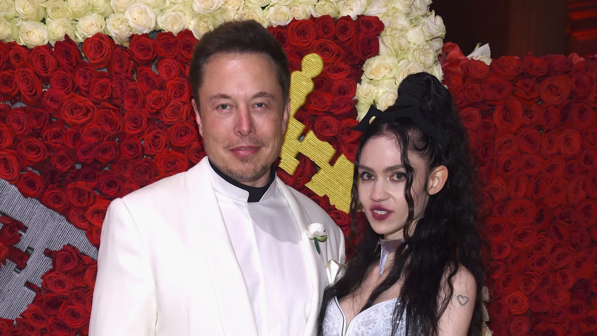 Grimes' Mom Publicly Reaches Out To Elon Musk About How He Is ...