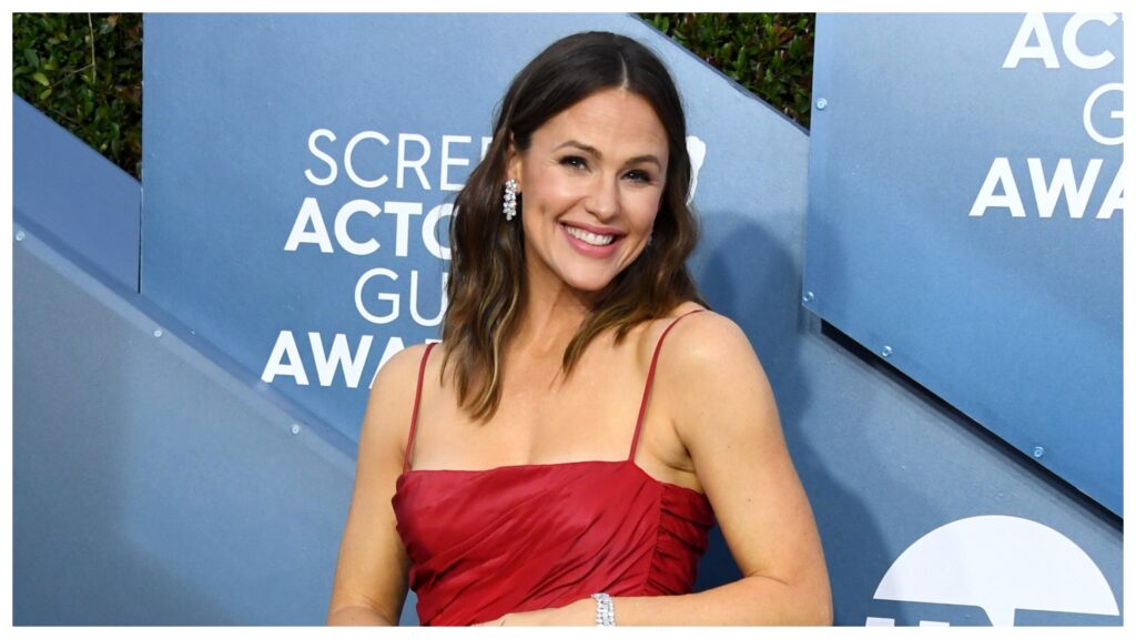 Jennifer Garner Says She Was a 'Wreck' Leading Up To Daughter's Graduation