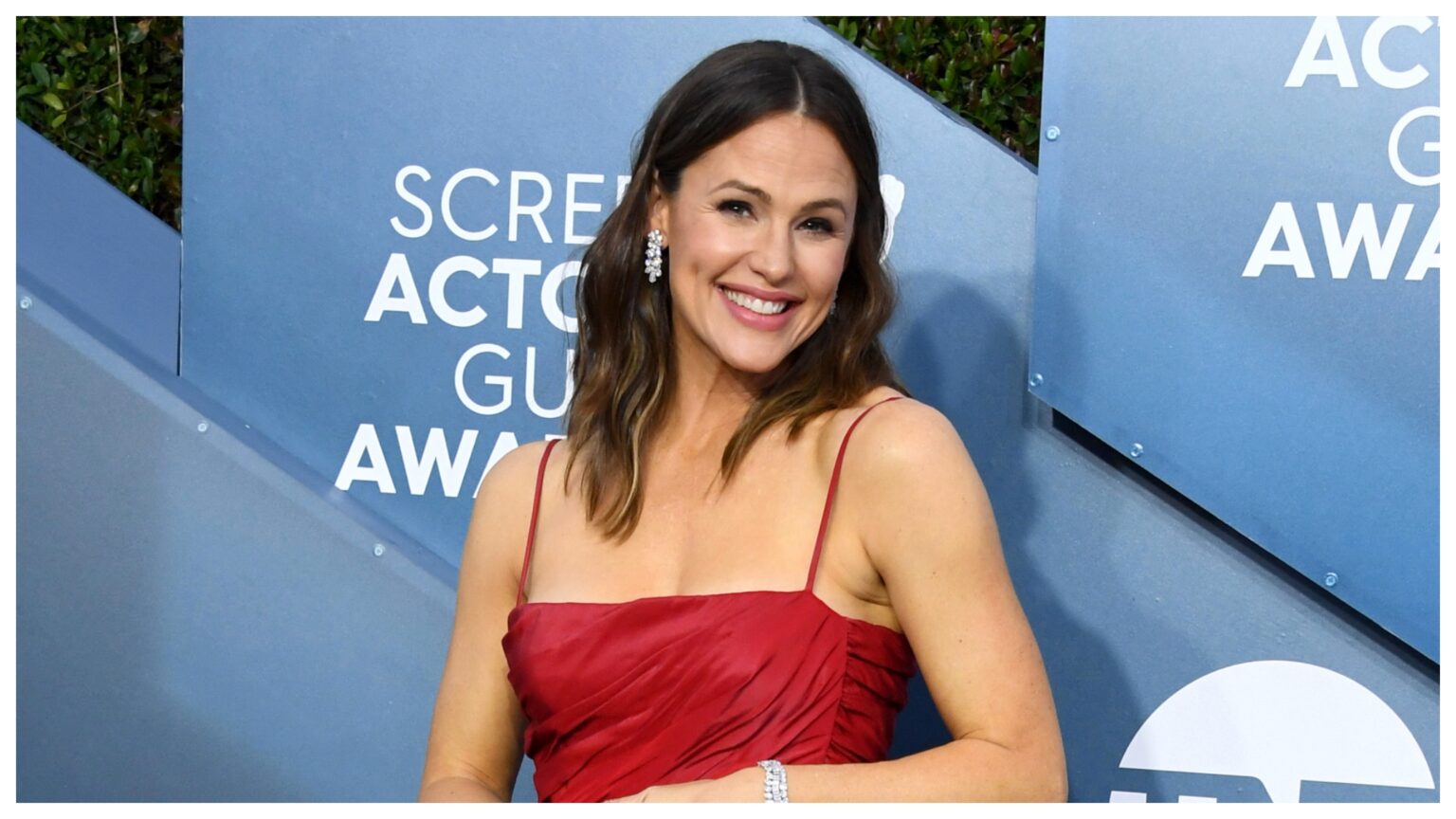 Jennifer Garner Says She Was a 'Wreck' Leading Up To Daughter's Graduation