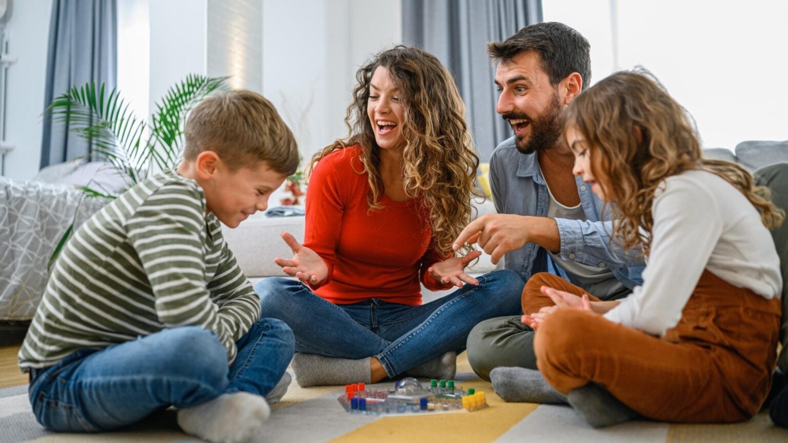 20 Children's Money Games to Teach Financial Literacy