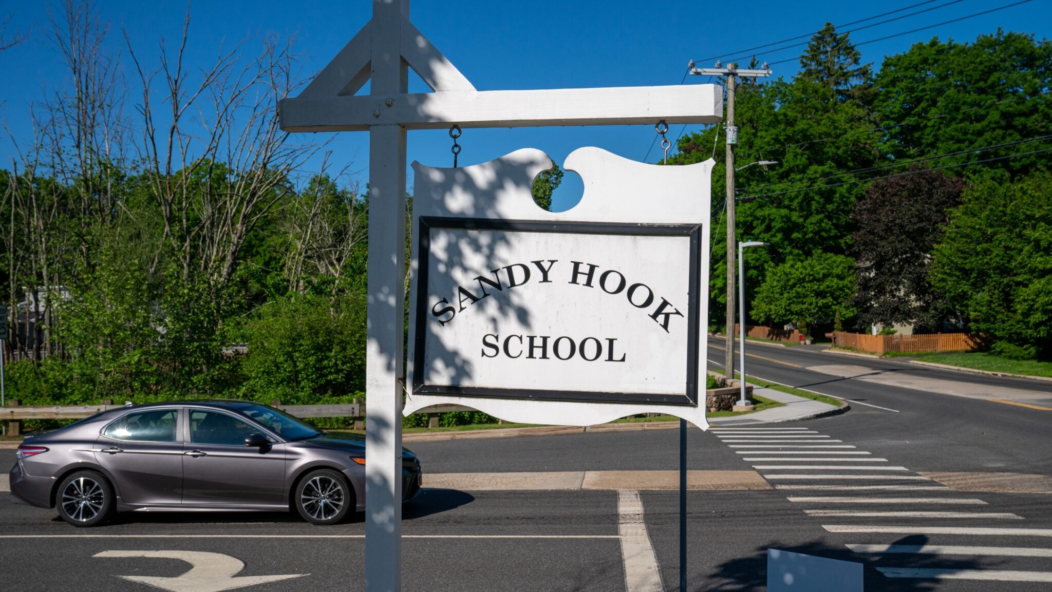 Sandy Hook Survivor Receives Scholarship From New York Rangers